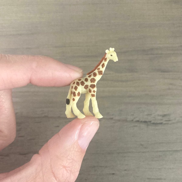 Mini Giraffe - Etsy