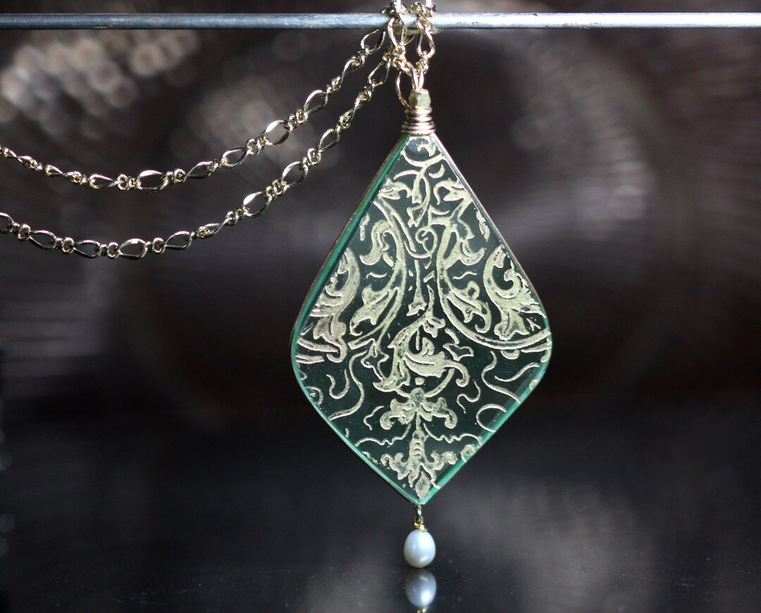 Uranium Vaseline Glass Pendant Necklace Jewelry Etched Gilded Vintage ...