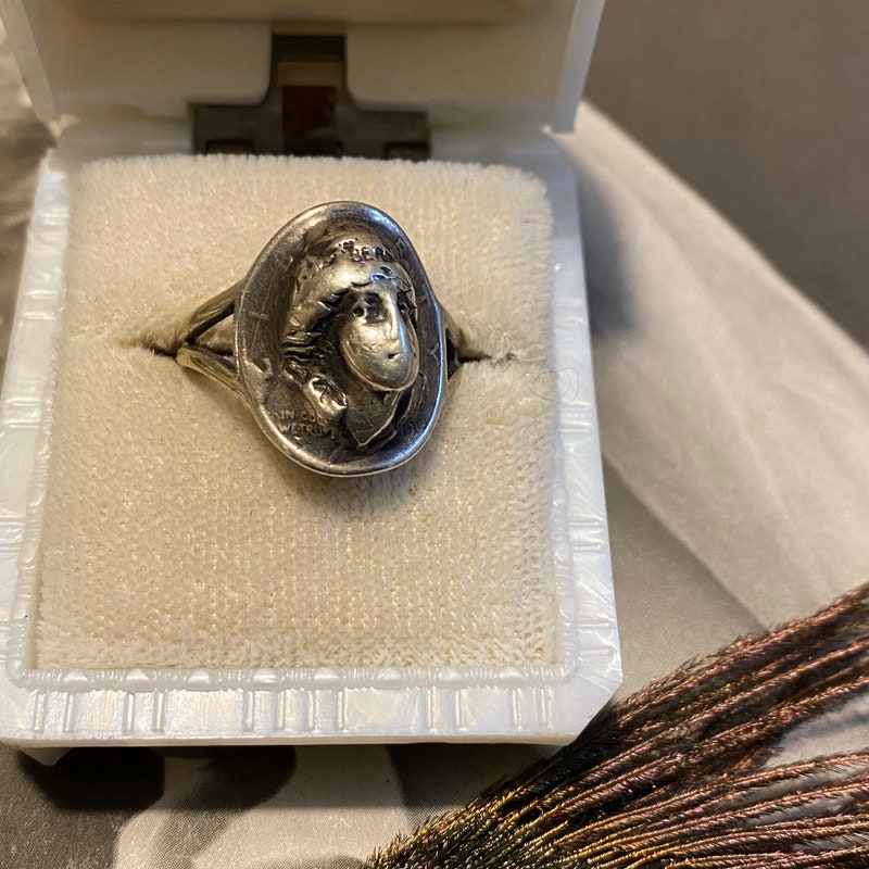 Vintage Repousse Ring - Etsy
