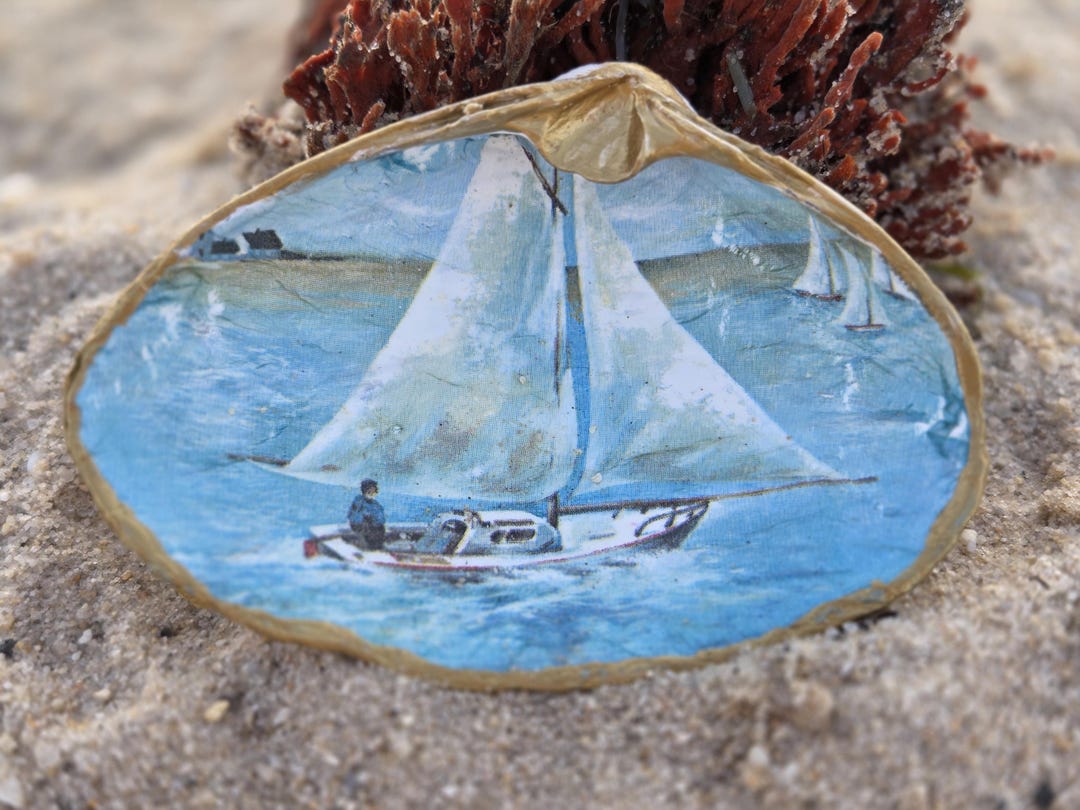 Decoupage Clam Shell With Painted Gold Trim - Etsy