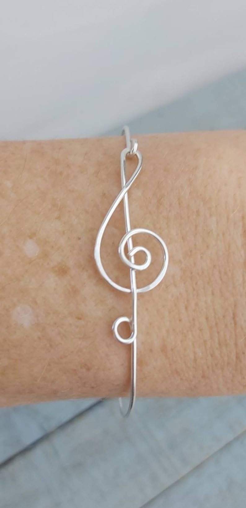 Treble Clef Bangle Music Note Bracelet Pianist Gift | Etsy