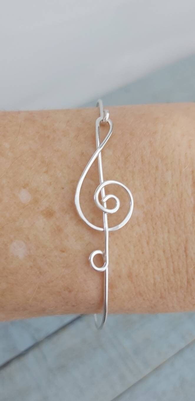 Treble Clef Bangle Music Note Bracelet Pianist Gift | Etsy