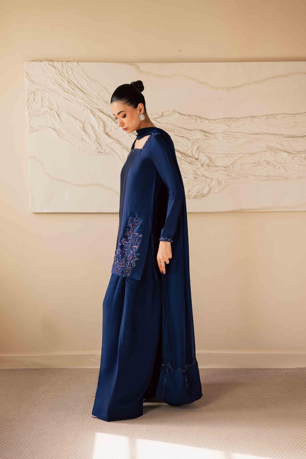 Embroidered Raw Silk Shalwar Kameez: Pakistani Partywear Nikkah Dress ...