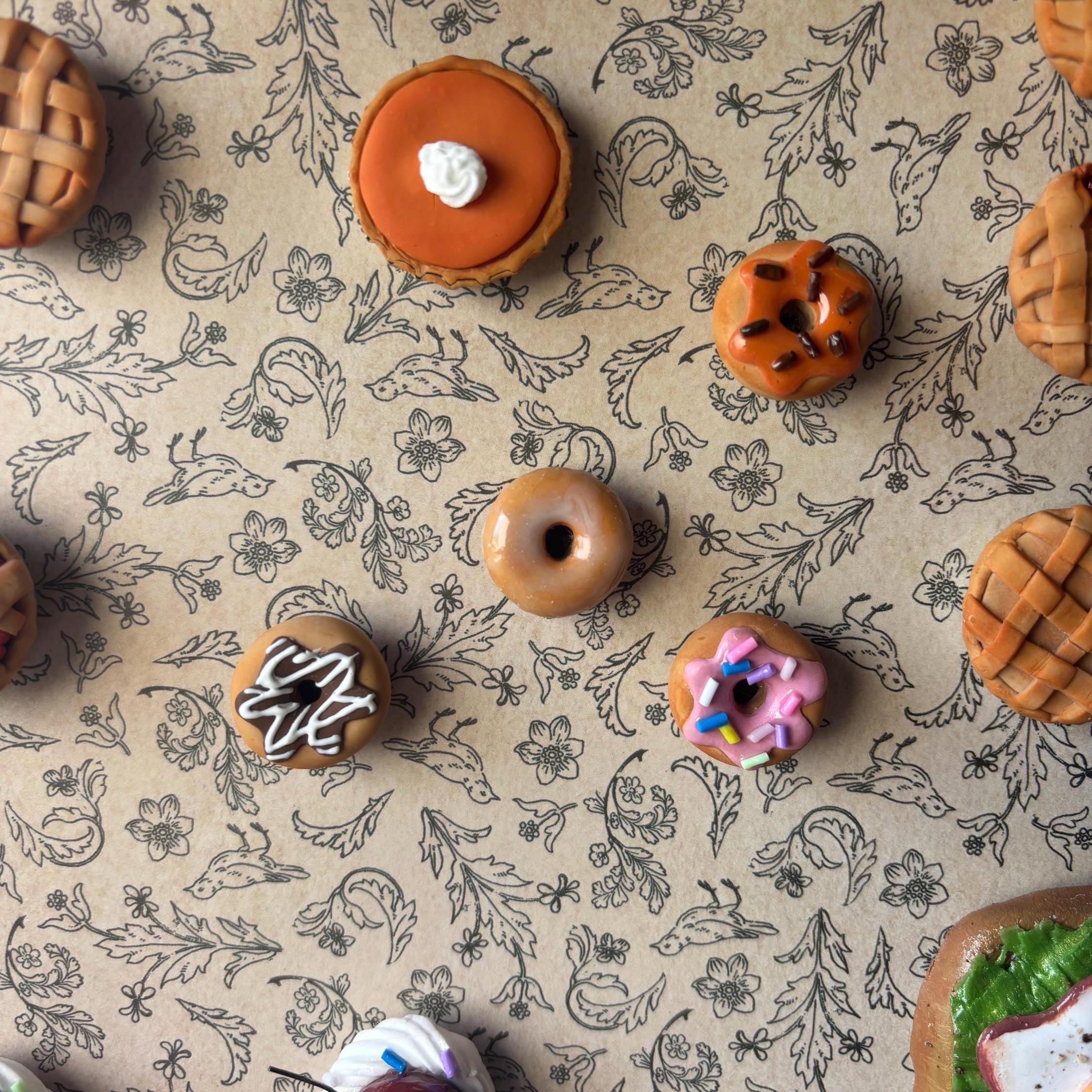 Doughnut Magnet Set – Handmade Polymer Clay Miniature Dessert Fridge ...