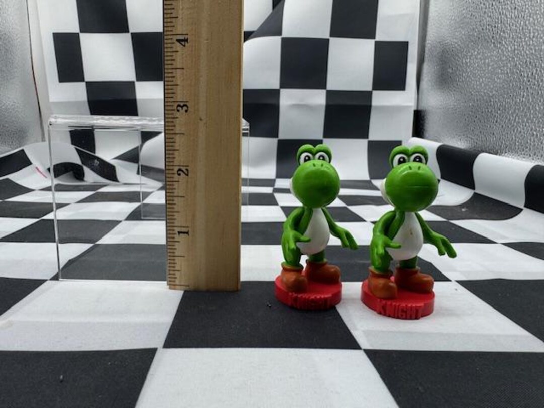 Lot of 2 2009 Nintendo Super Mario Chess Replacement Piece Lot YOSHI ...