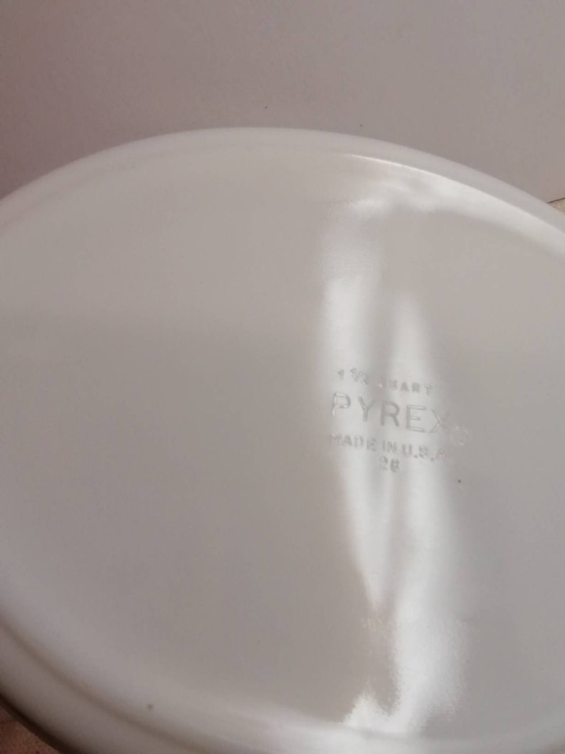 Vintage Pyrex Compass Divided Dish - Etsy