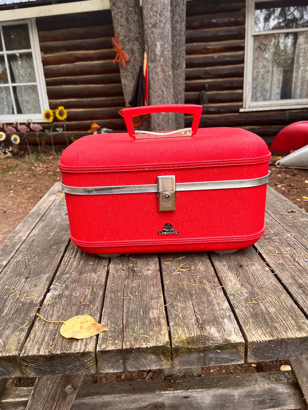 Vintage Mod Red Train Case 1960's Travelgard Train Vase Tray and Mirror ...