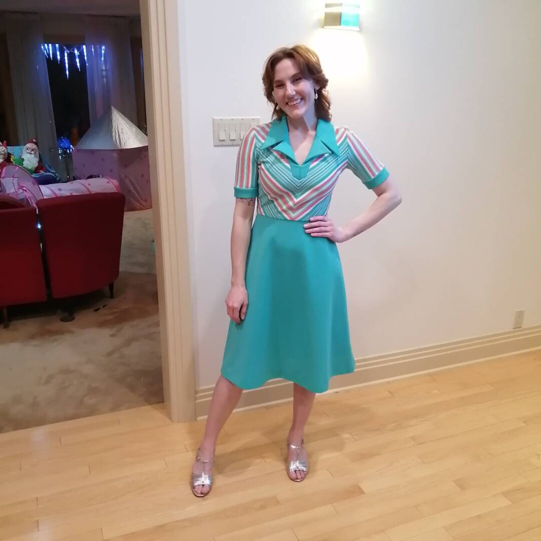 Baby Doll Dress 1970s Fit N Flare Sporty Dress Chevron Print True ...