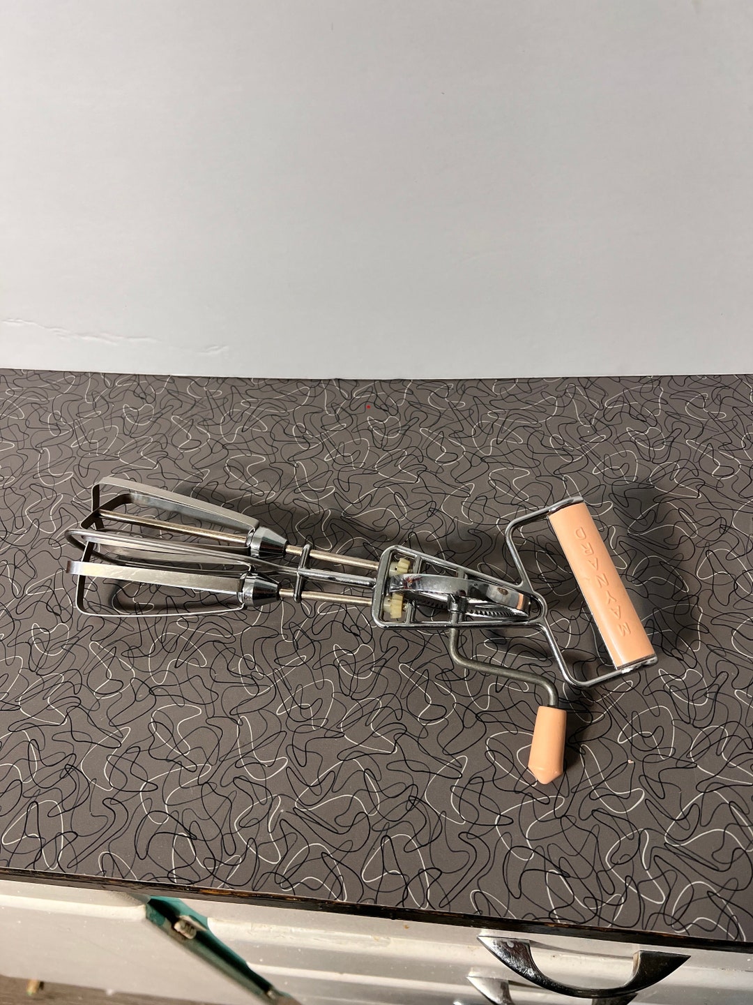 Vintage Pink Maynard Hand Mixer Eggbeater Egg Beater - Etsy