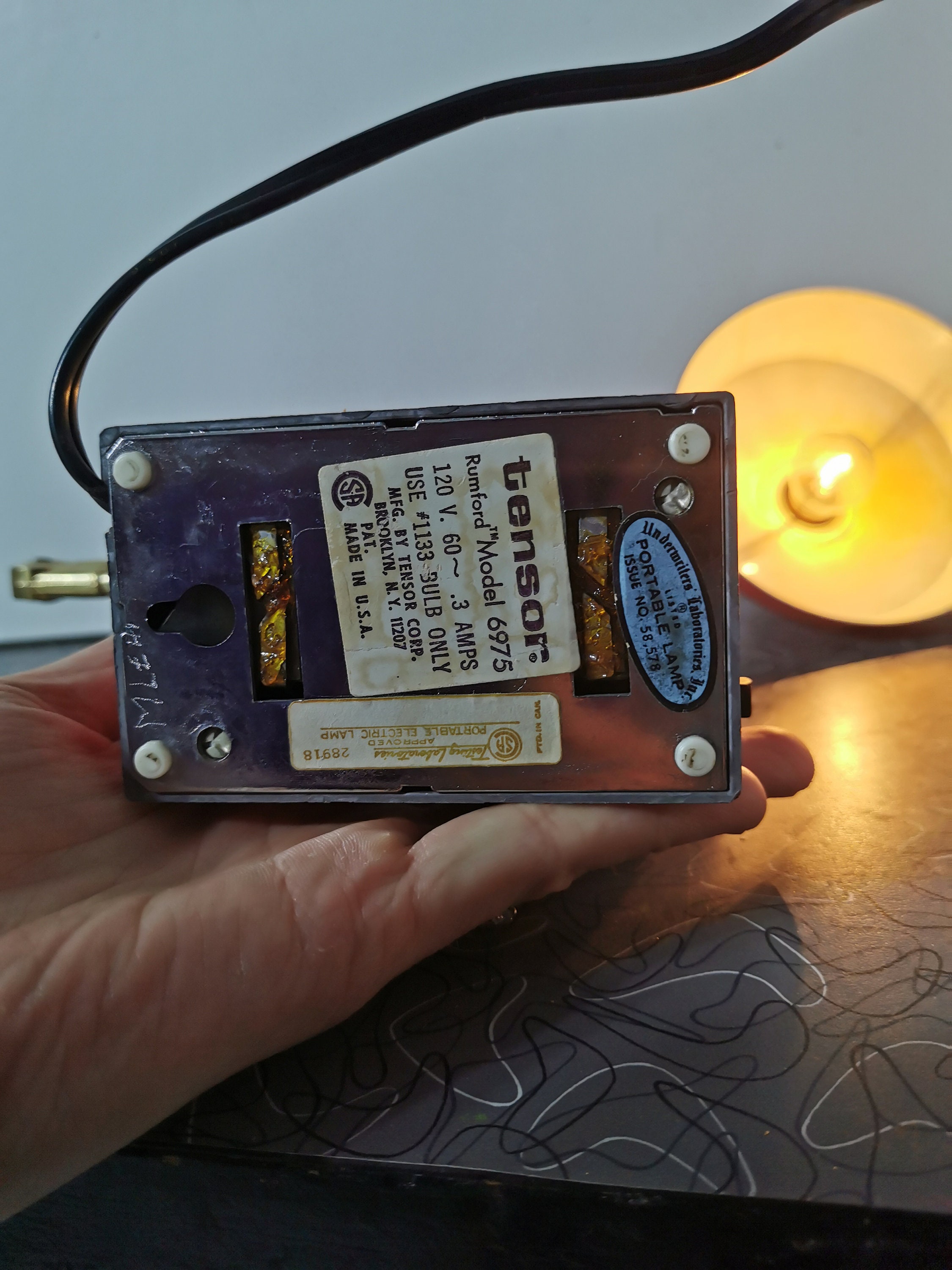 Tensor Bulb 1133 Light