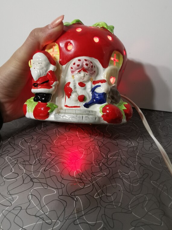 Rare Strawberry Shortcake nursery lamp/ nightlight from the 1980s Home ...