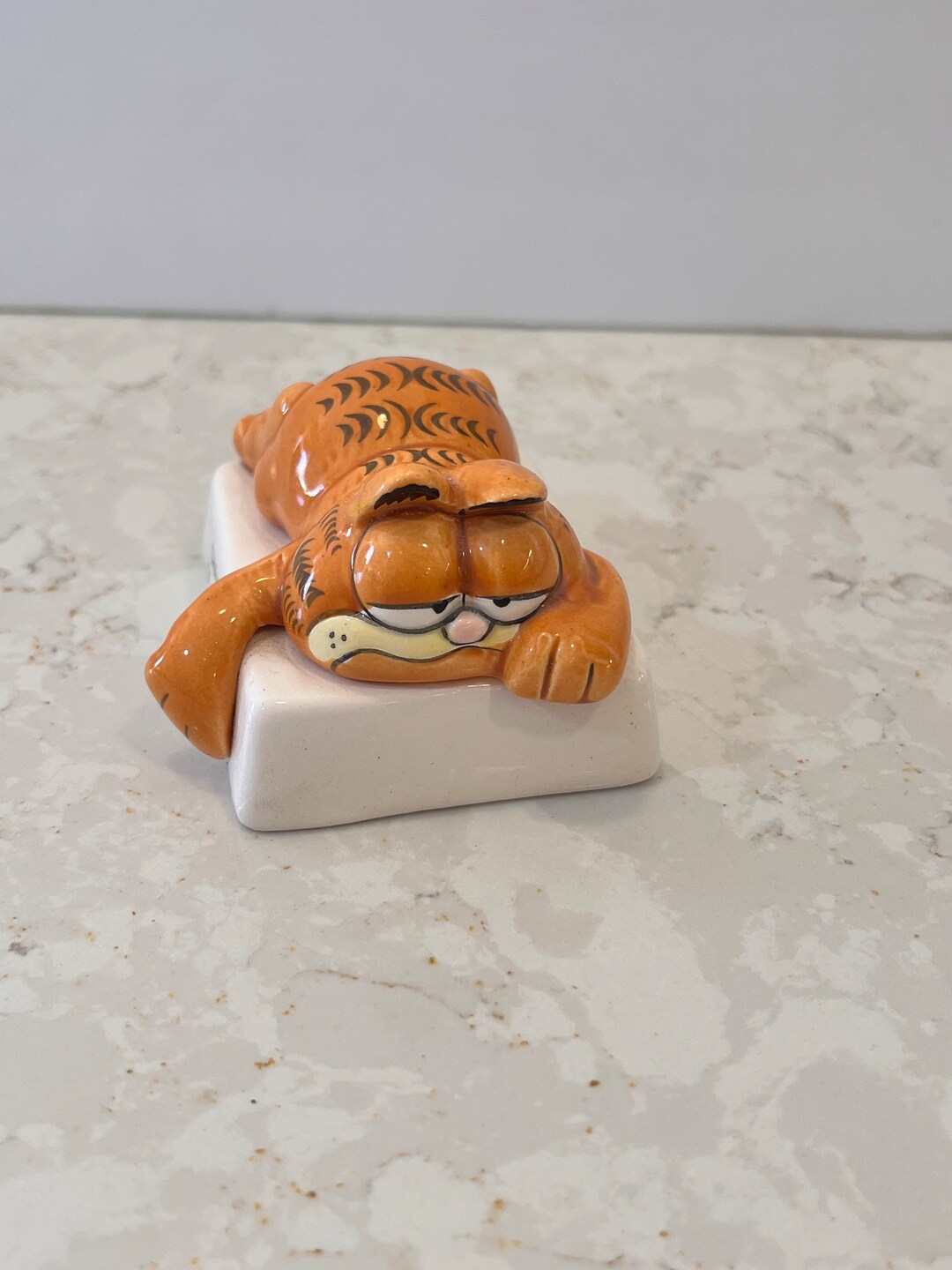 Vintage Garfield Ceramic Figure - Etsy
