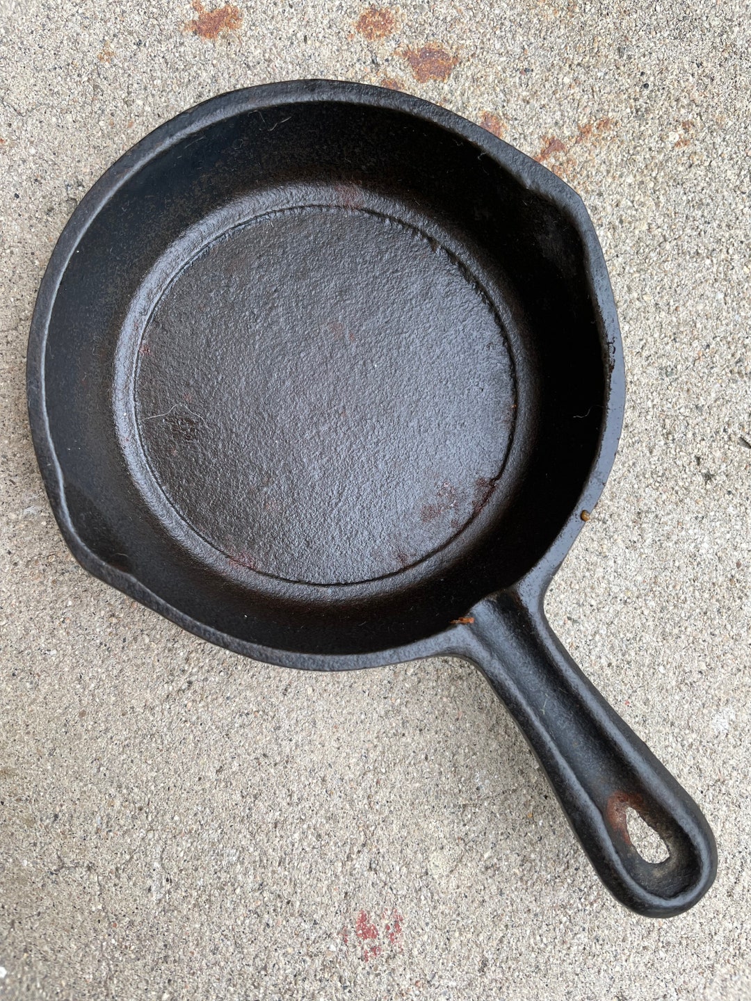 Vintage 3 1/2” Cast Iron Pan - Etsy
