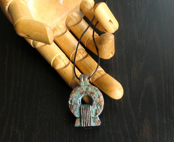 Shen Amulet Egyptian Shen Ring Cream