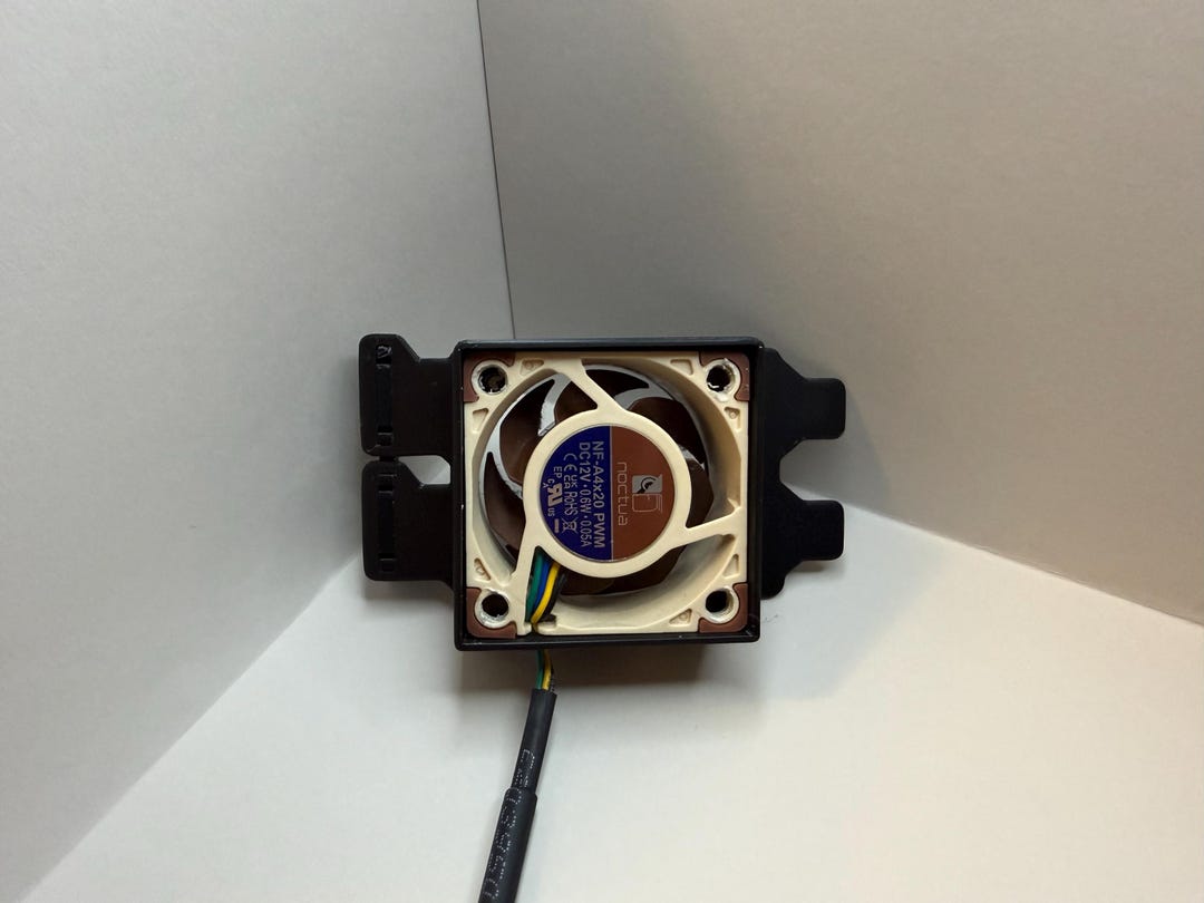 LOW PROFILE PCI 40mm Fan Mount: Lower Temps, 2 Slot Bracket, Server ...
