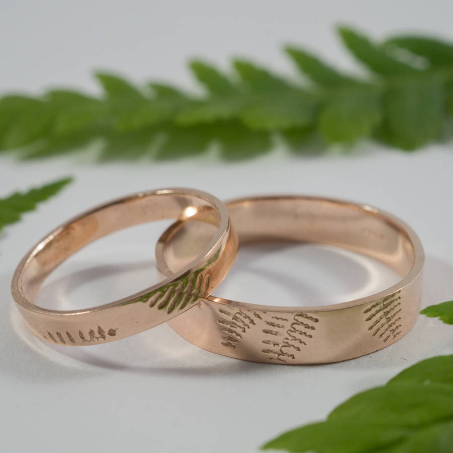 Rose Gold Fern Wedding Band: A 9ct Rose Eco Gold Textured | Etsy