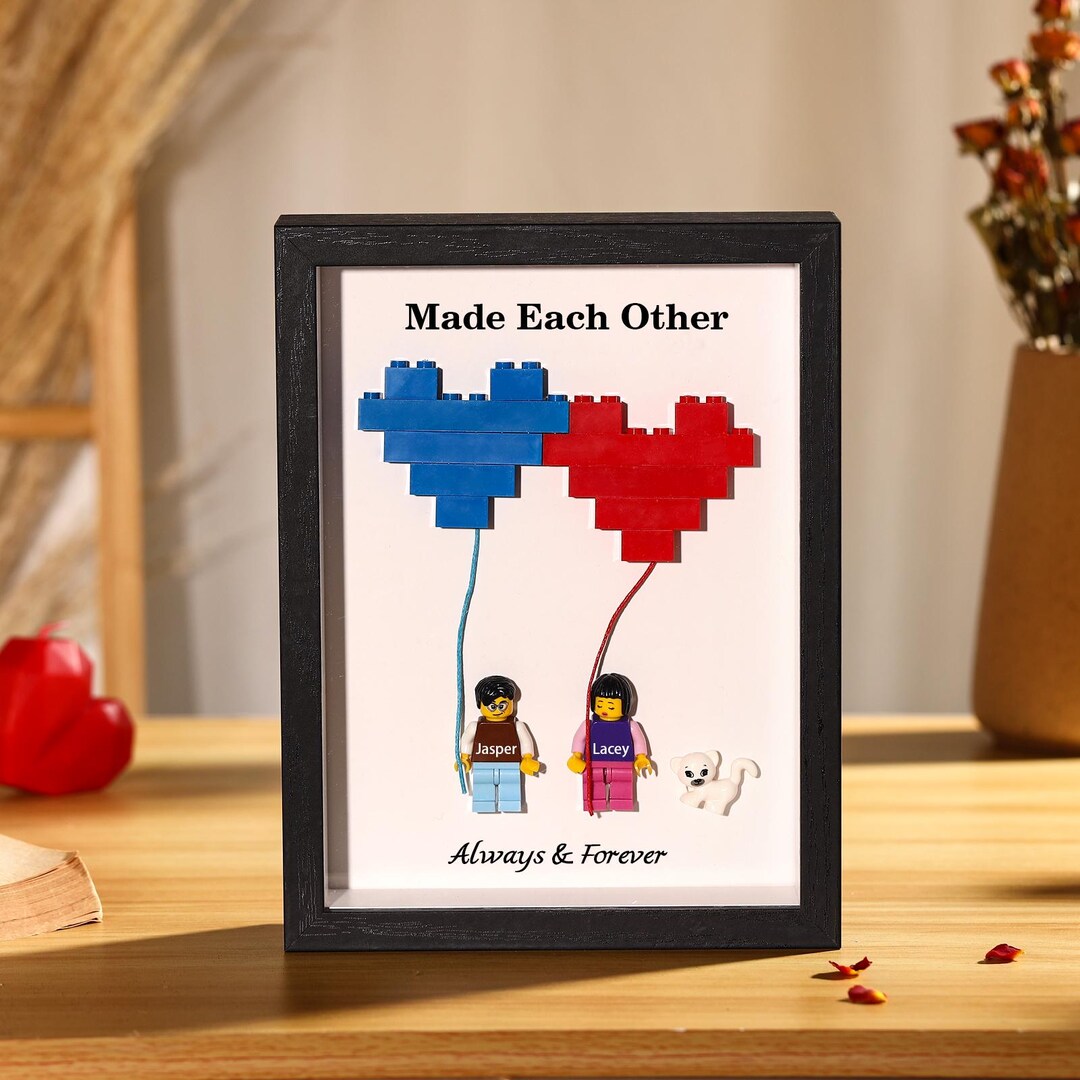 Custom Mini Figure Couple Frame • Personalized Names & Text and Pets ...