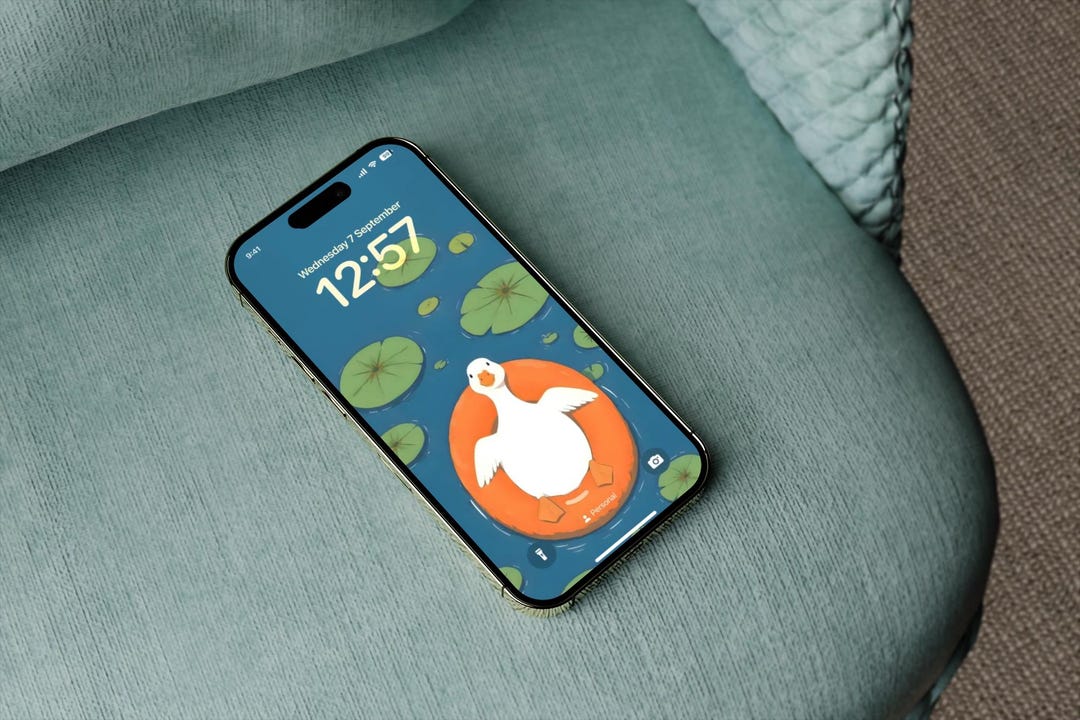 Relaxing Goose Floating Live Wallpaper – Calm Animated Phone Background ...