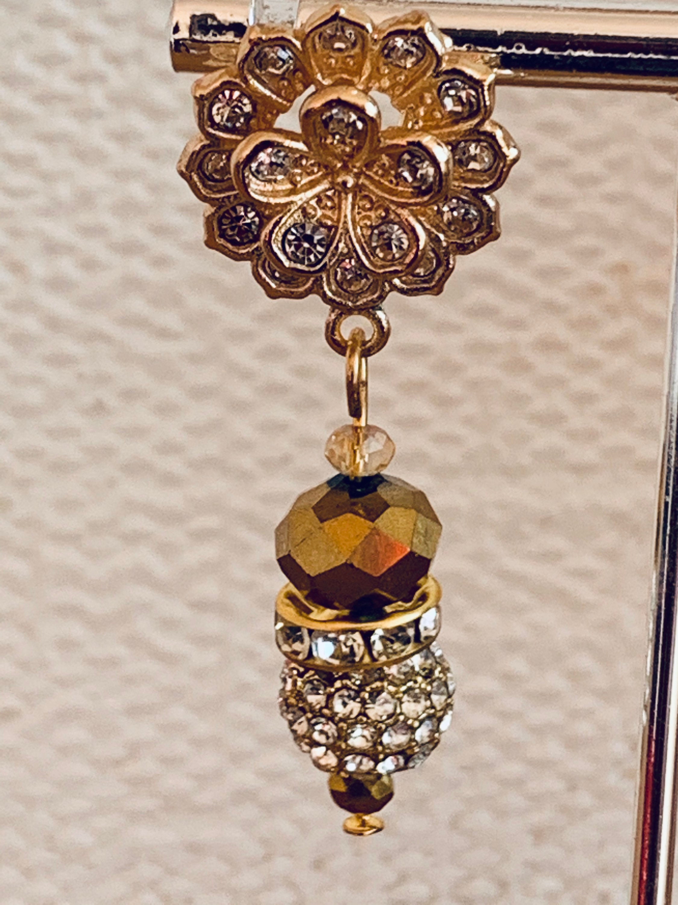 Gold Ruffle Necklace Set - Etsy