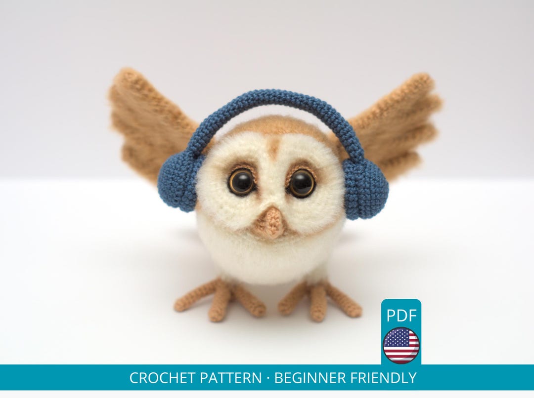 Barn Owl Crochet Pattern: Amigurumi Postman Bird With Christmas ...