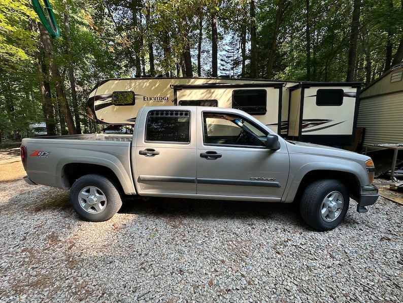 Chevy Colorado/gmc Canyon 1st Gen Rear Window Vents: Camping ...