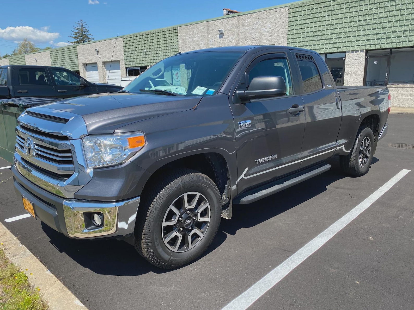 Toyota Tundra Double Cab 2nd Gen Rear Window Vents: Camping Screen ...