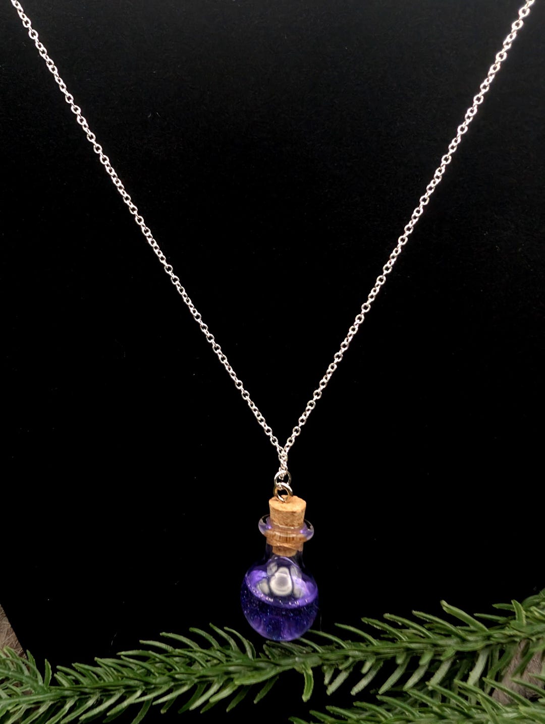 D&D Inspired Purple Wyrm Poison Potion Bottle Necklace - Etsy