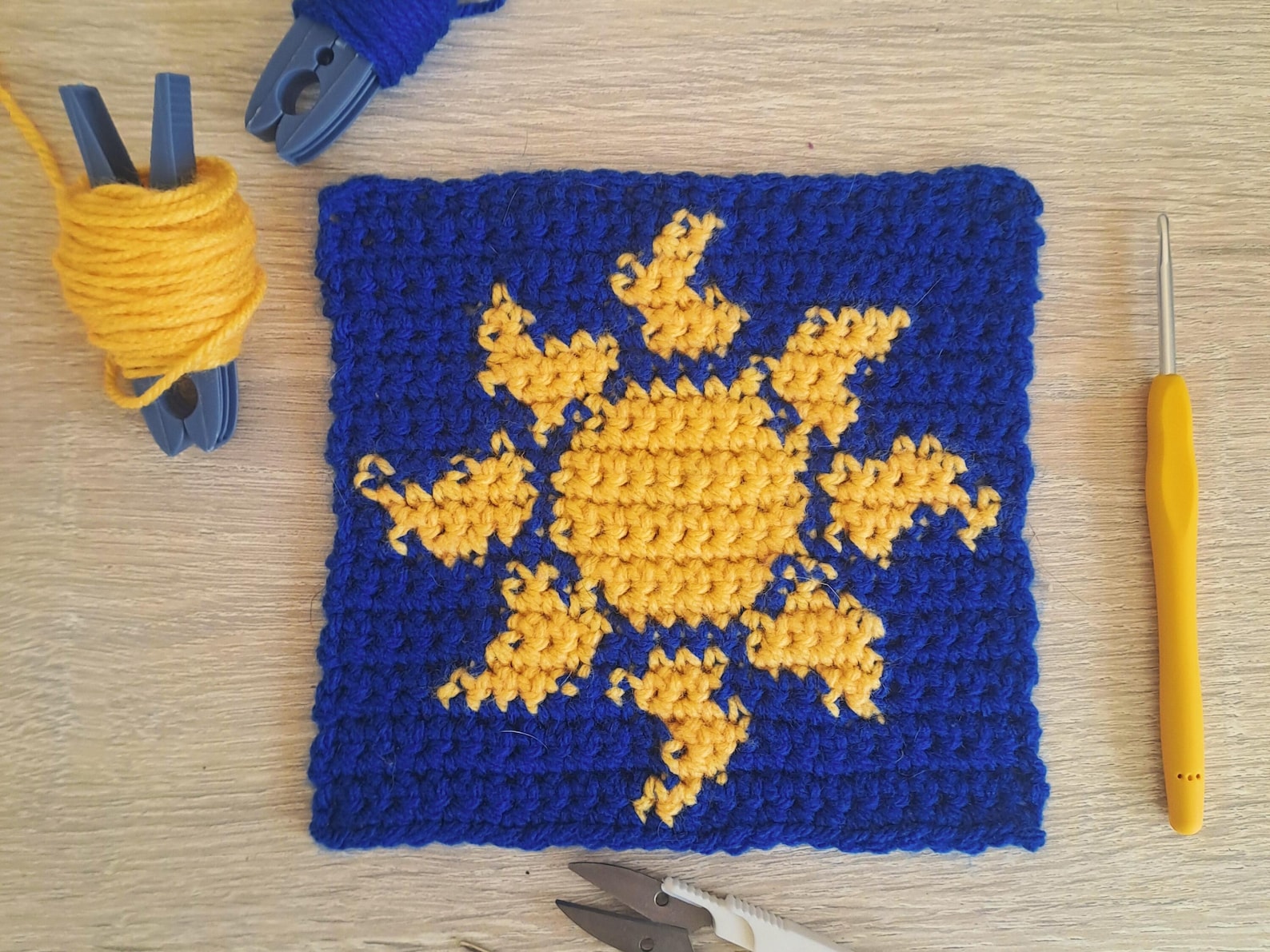 Sun Crochet Tapestry Square | PDF Pattern | Instant Download | 6x6 Inch ...