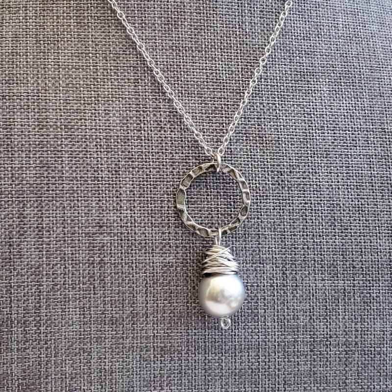 Grey Pearl Pendant - Etsy