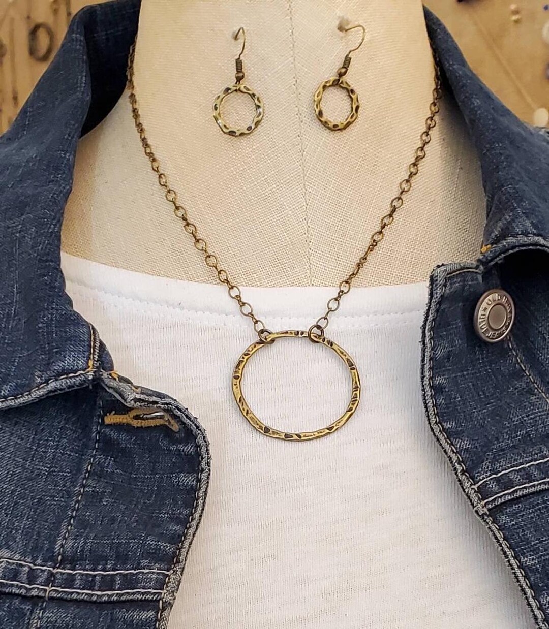 Modern Bronze O-ring Pendant Necklace, Focal Bronze Ring Necklace ...