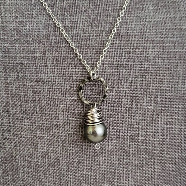 Dark Gray Pearl Pendant - Etsy
