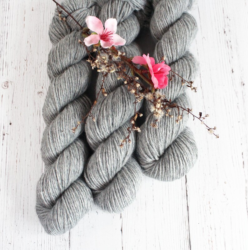 HEATHER GRAY DK 100% Cashmere Yarn 55g 199yd - Etsy