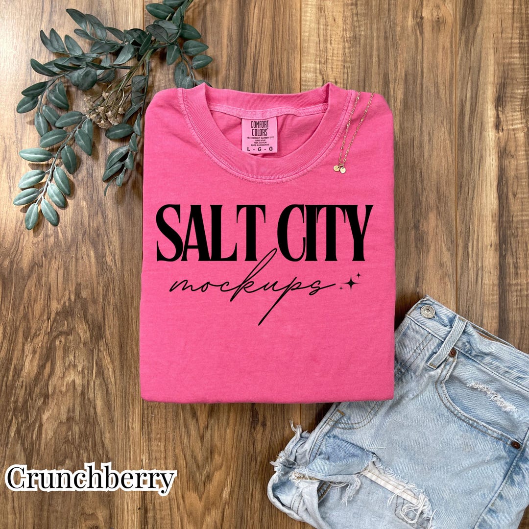 Comfort Colors 1717 Crunchberry T-shirt Mockup | 1717 Unisex Mock-up ...