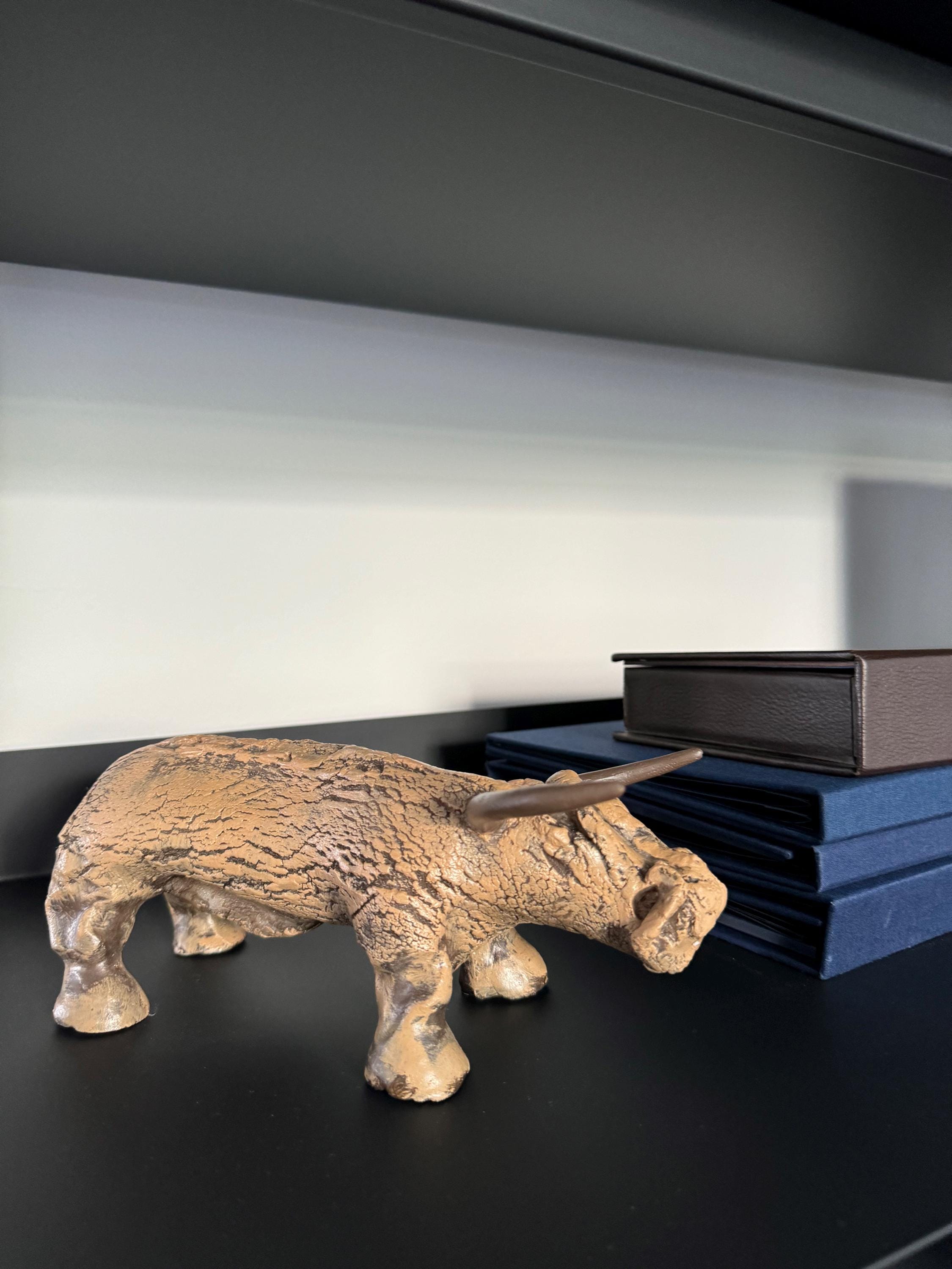 Bull Sculpture | Handmade Marble Effect Animal Figurine Sculpture| Home ...