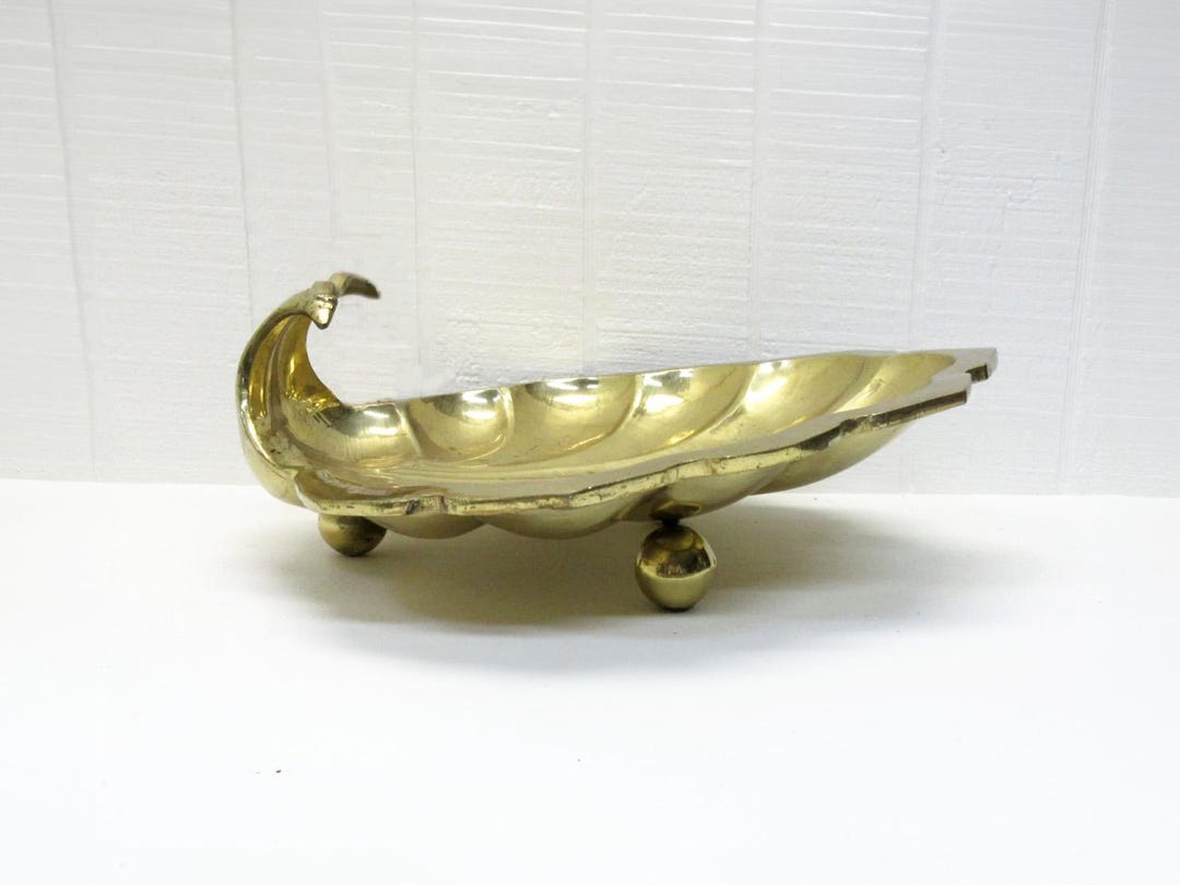 Vintage Brass Clam Shell Dish - Coastal Cottage Decor - Etsy