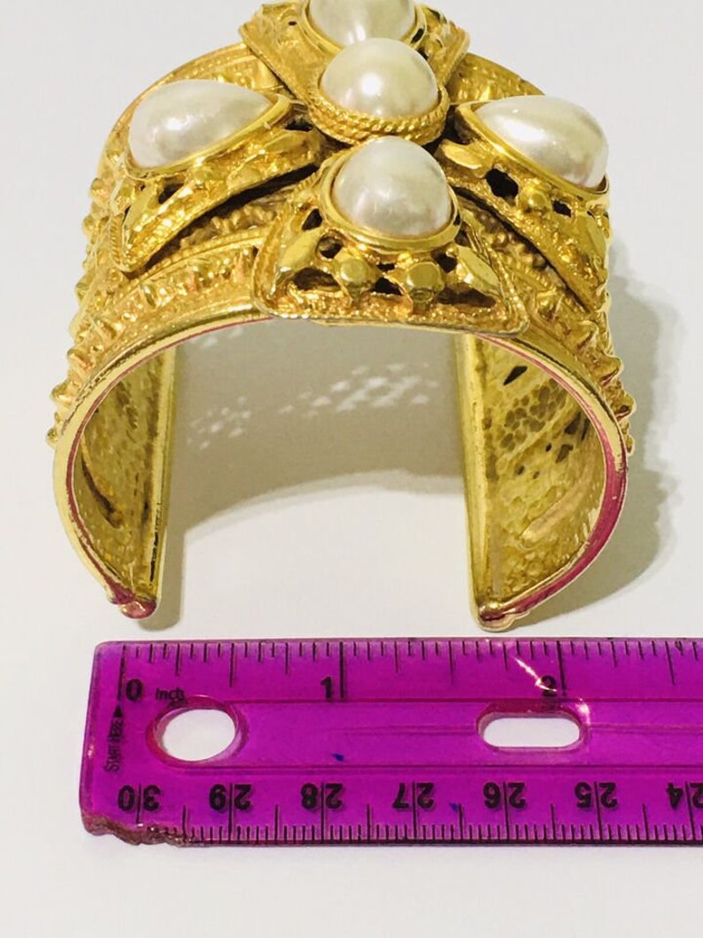 BEN AMUN USA 24K Gold Plated Chunky Statement Pearl Cuff Vintage ...