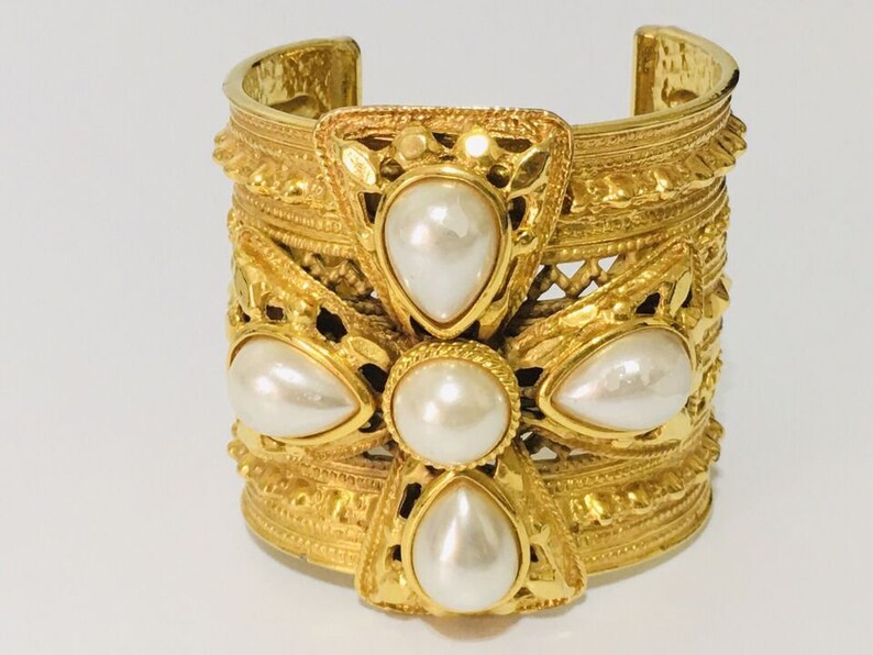 BEN AMUN USA 24K Gold Plated Chunky Statement Pearl Cuff Vintage ...