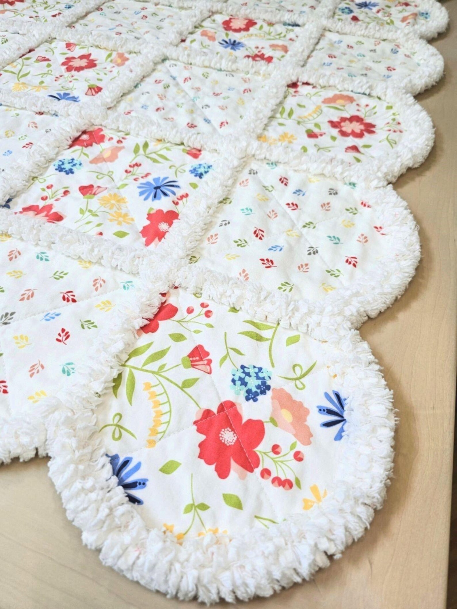 Petal Play Rag Quilt Pattern: Scalloped Edge Pattern (PDF Download ...