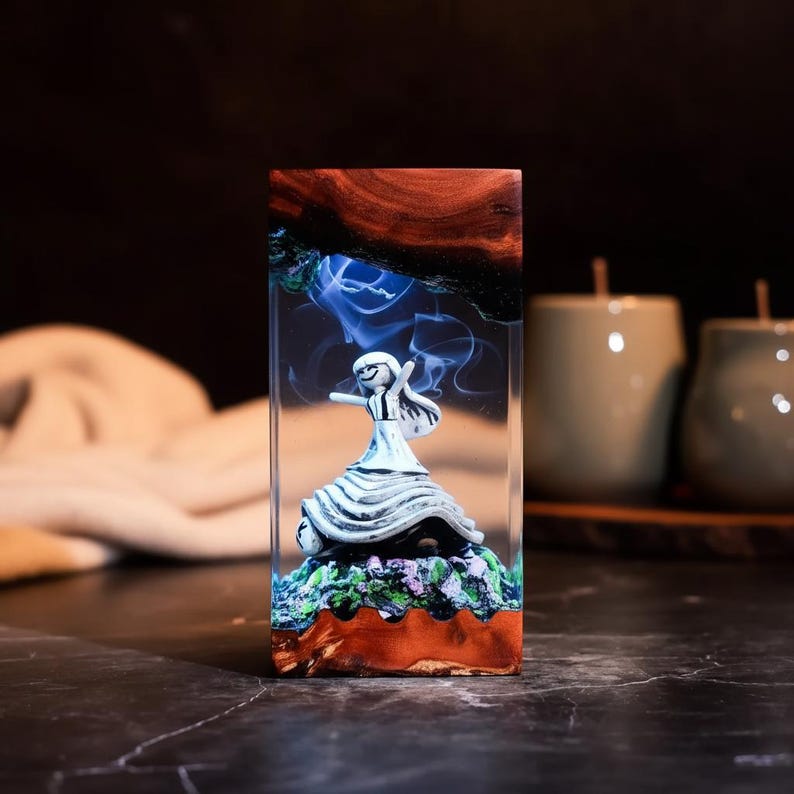 Franfran Clair Obscur Expedition 33 Resin Lamp, Epoxy Night Light ...