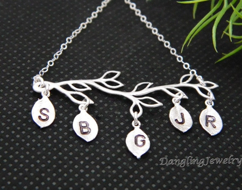 Five Initial Family Necklace, Personalized Mother Necklace, Grandmother ...