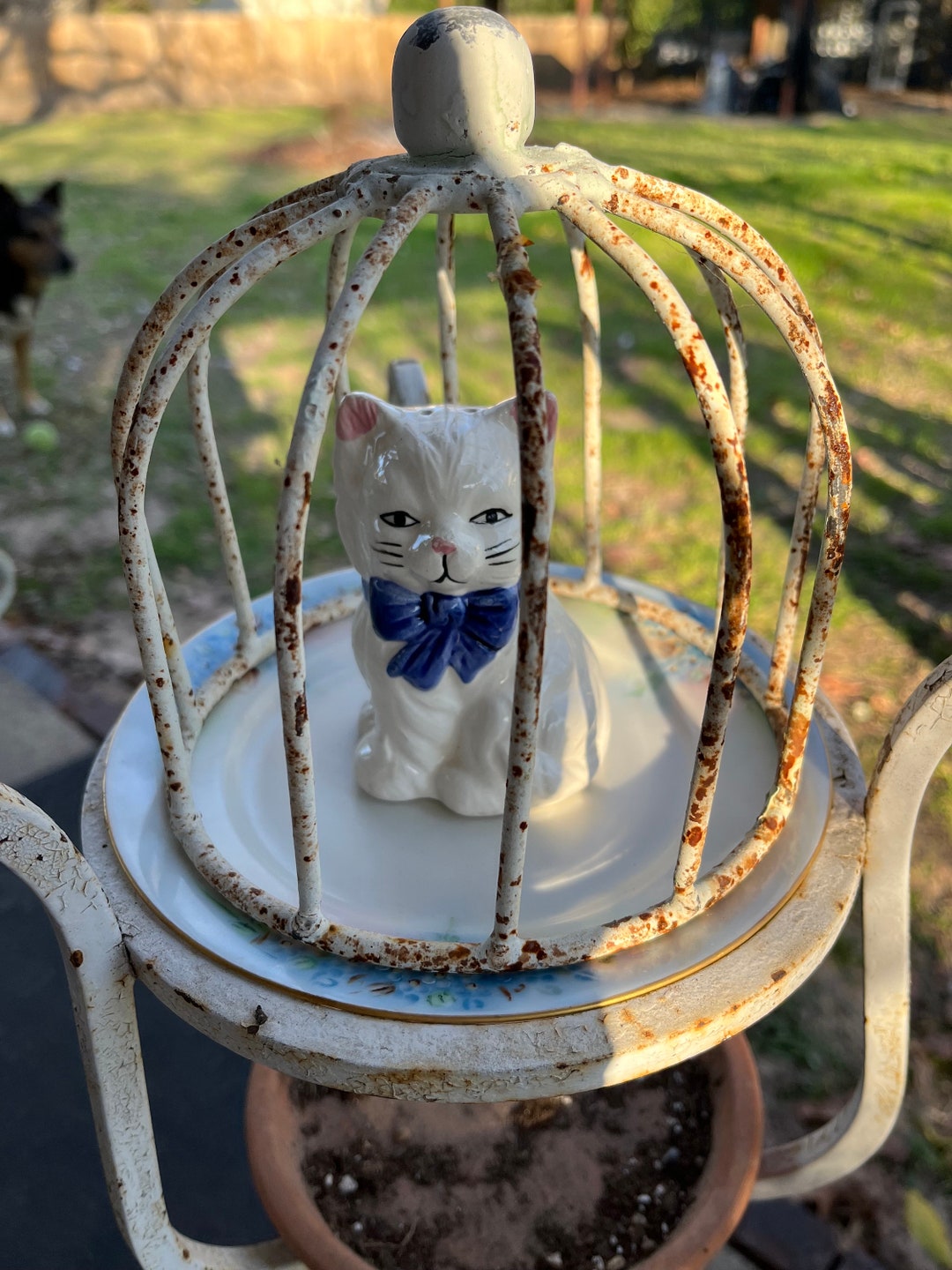 Small White Iron Cloche, 6 Display Cloche. Iron Dome, Rustic Display ...