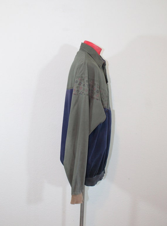 1990s Distressed Pullover // Color Works // Medium to… - Gem