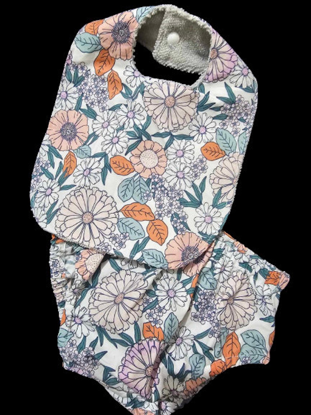 Organic Baby Nappy Cover and Bib Set - Etsy