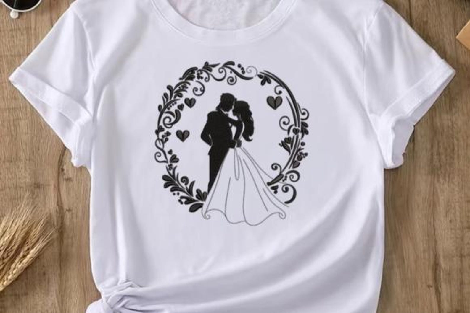 Wedding Embroidery Design, Romantic Wedding Couple Machine Embroidery ...
