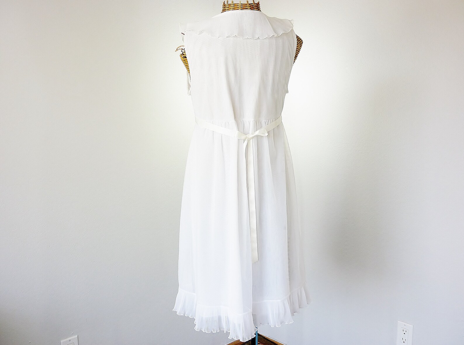 Evette Peignoir Set Bridal White 60s Robe Nightgown Set New - Etsy