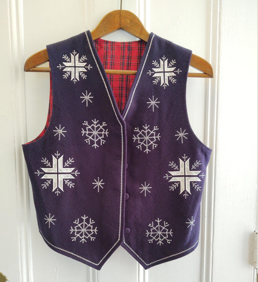 Wool Feel Navy Blue Vest With Embroidered Snowflake Design Bust 40 - Etsy