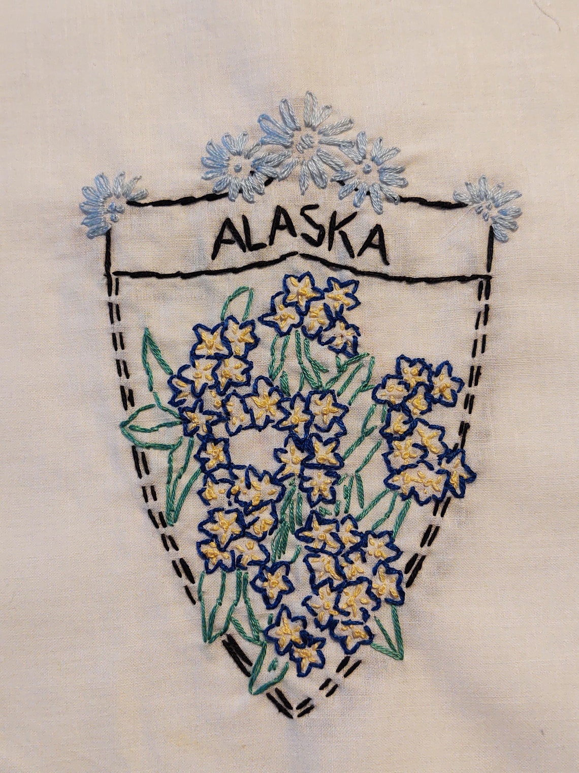 Hand Embroidered State Flower Patch, Quilt Block - [your State] - Etsy