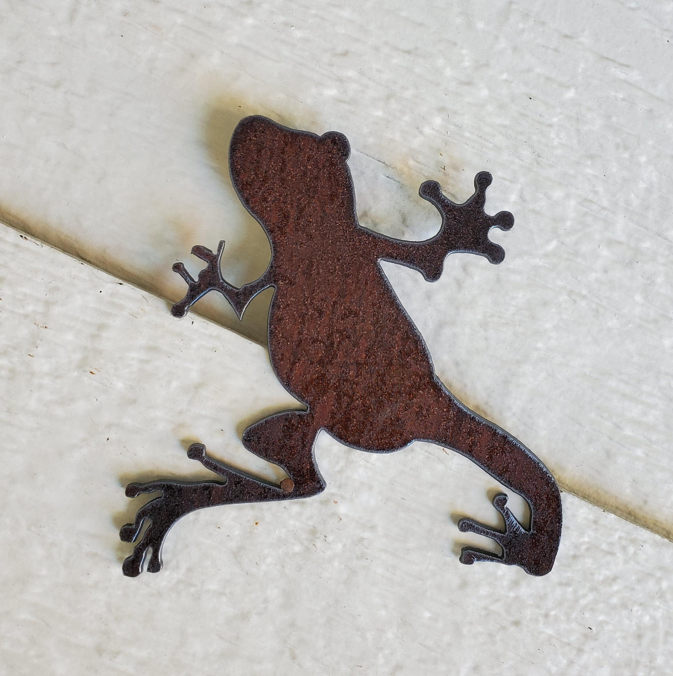 Set of 2 Rustic Frogs Large Recycled Metal - Etsy