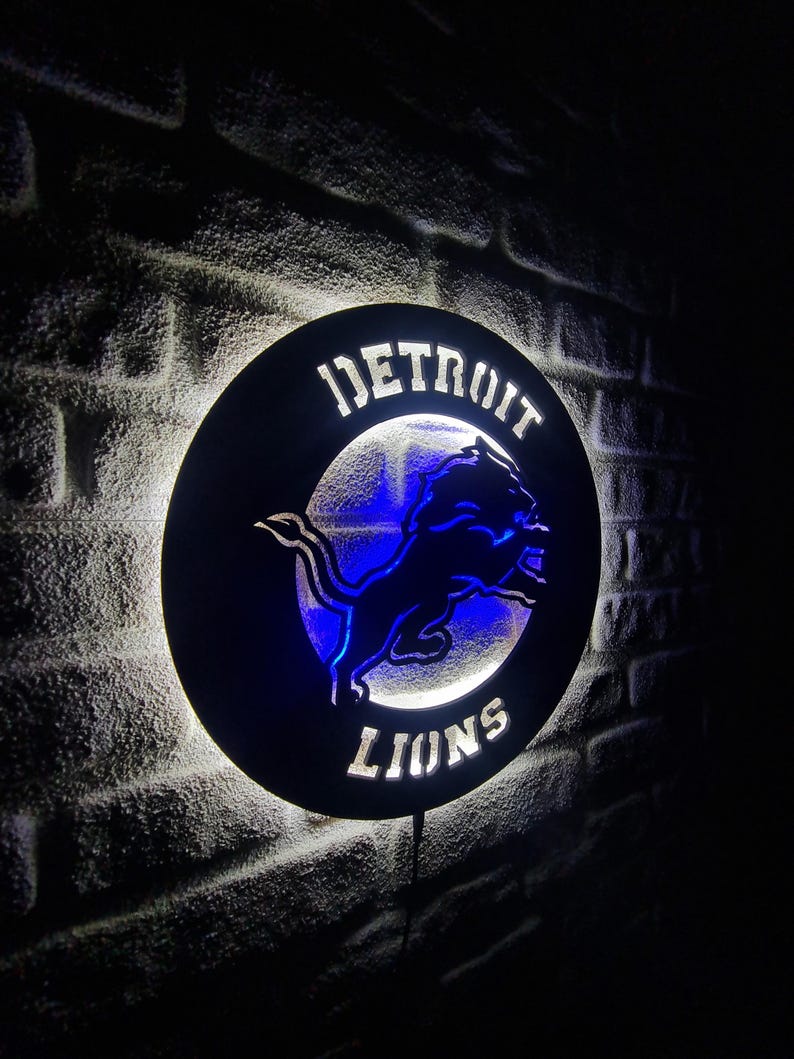Detroit Lions LED Lighted Sign, American Football Team Emblem ...