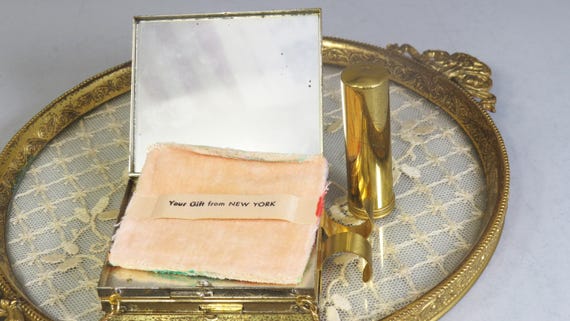 Vintage New York City Map & Lady Liberty Powder Compa… - Gem